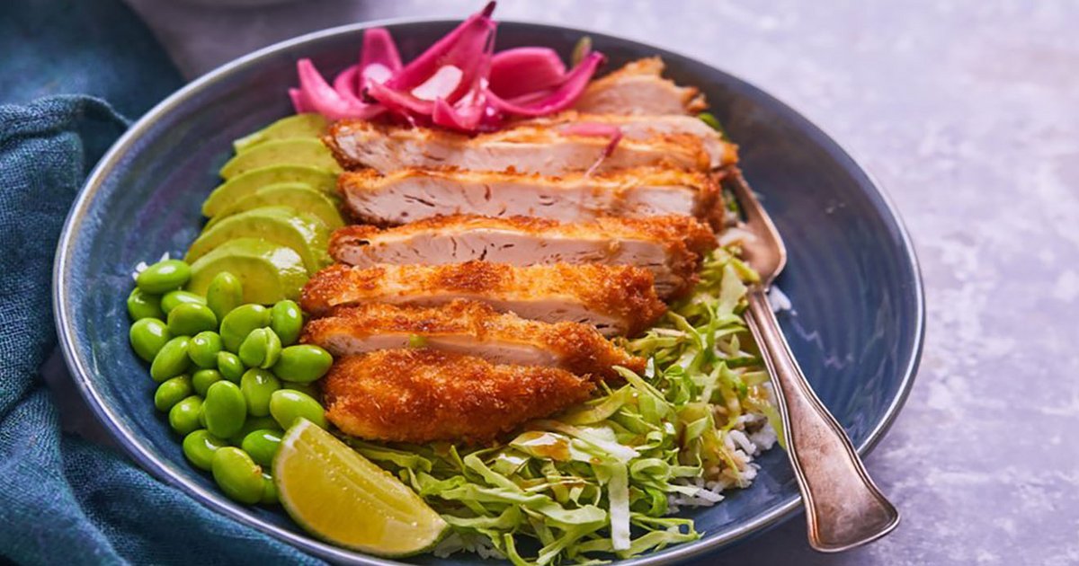 Poke Bowl com frango estaladiço | Receita | Kikkoman