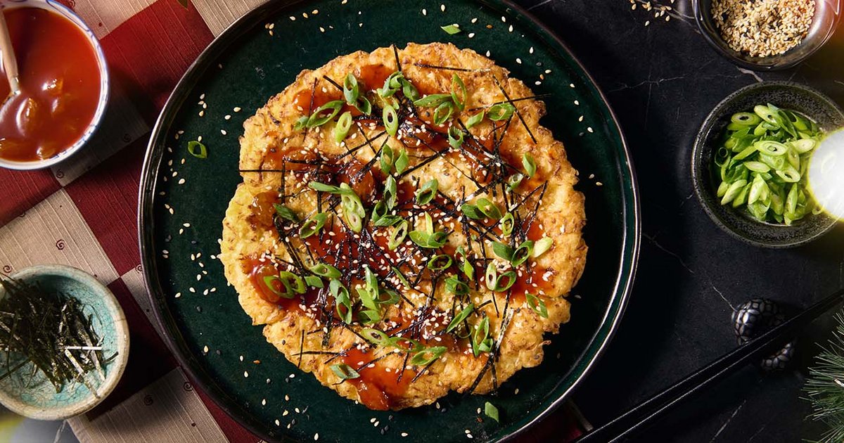 Okonomiyaki com chucrute e molho de passas picante | Receita | Kikkoman